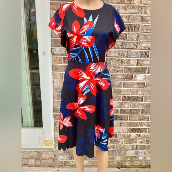 Sucrefas | Dresses | Nwts Sucrefas Hawaiian Floral Midi Dress | Poshmark